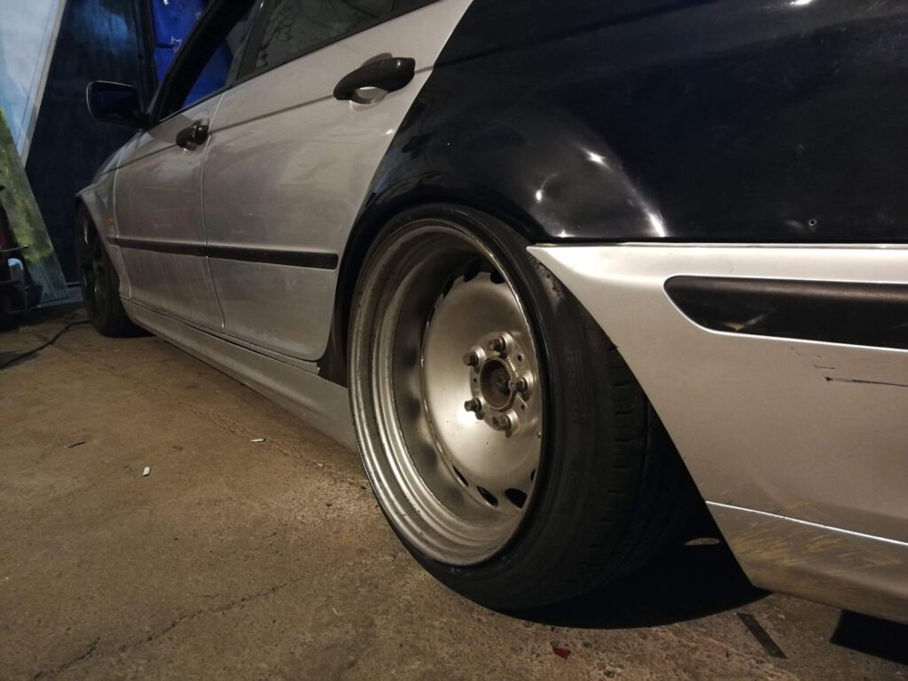 BMW E46 Sedan M3 Look Rear Overfenders +25mm – Mway Workshop
