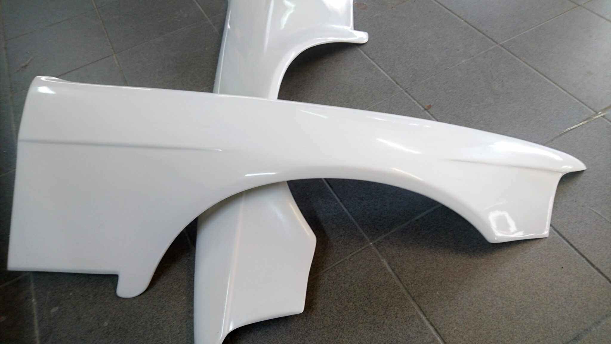 BMW E36 Compact V1 / Felony Look Overfenders Set – Mway Workshop
