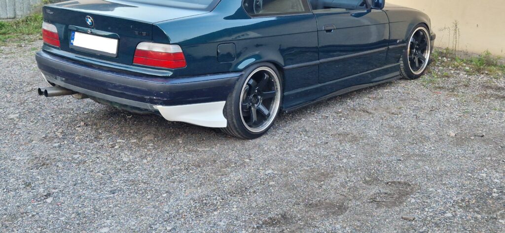 BMW E36 REAR NON MPAKIET BUMPER SPATS – Mway Workshop